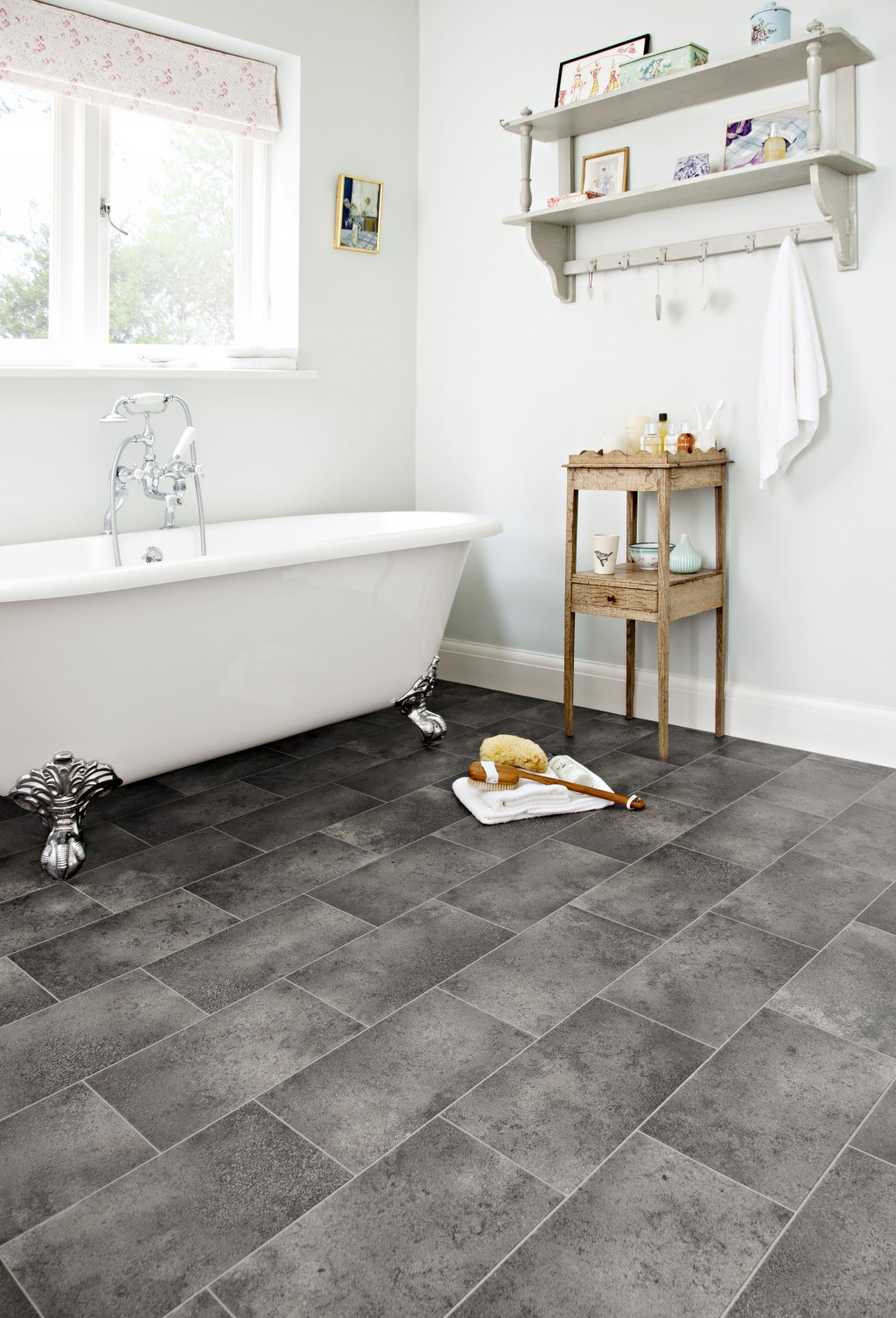 Medium Use Vinyl Flooring | Tapi Carpets & Floors - page 3